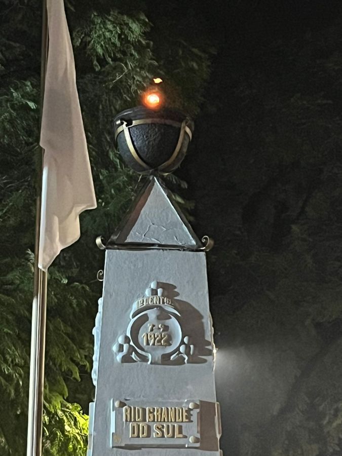 Acendimento de chama dá início às comemorações pela Semana da Pátria ...